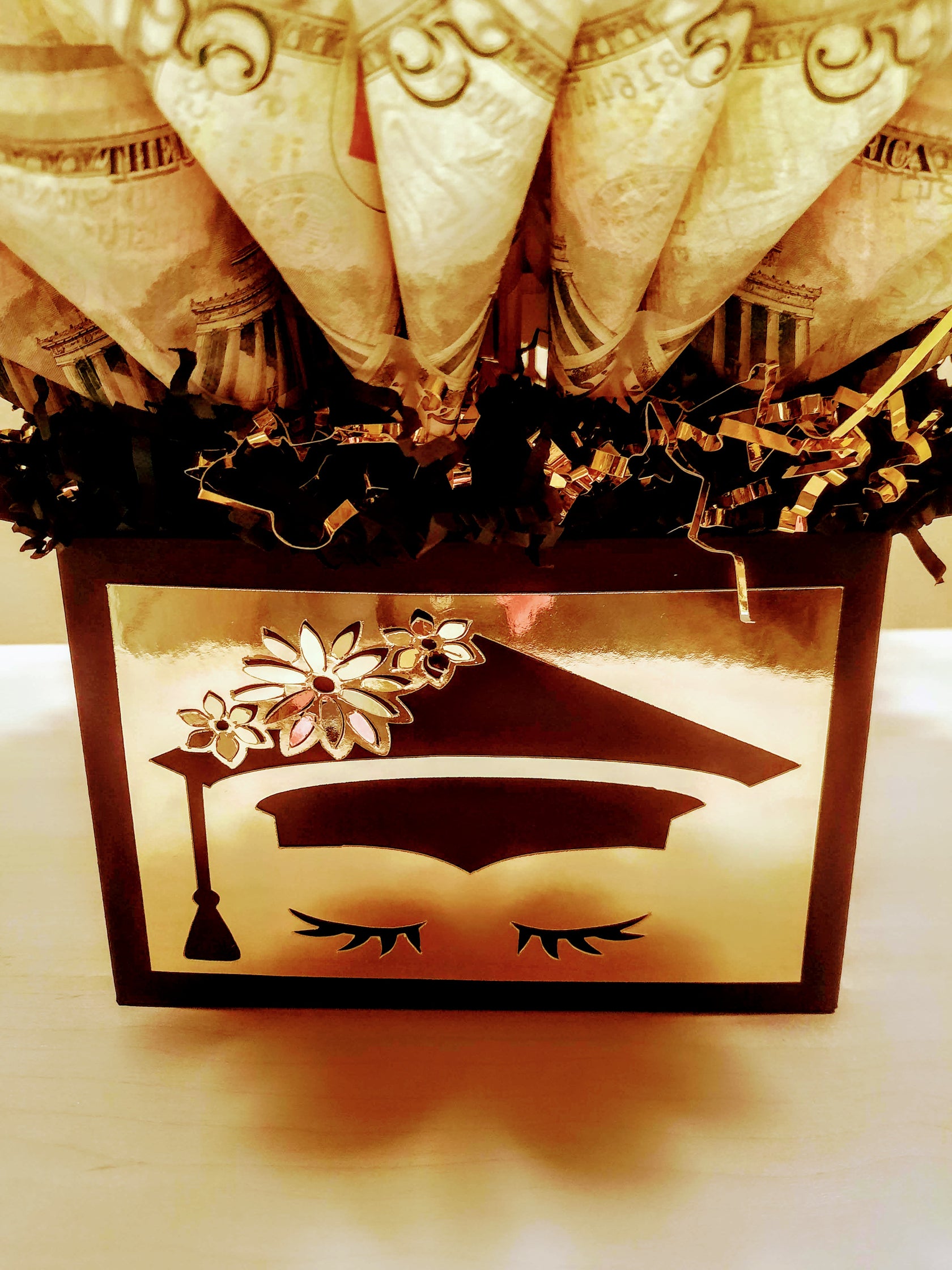 Graduation Money Bouquet for Her – Spendable Arrangements